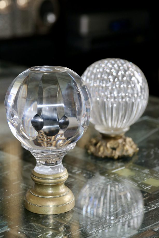 A pair of antique crystal boule newel posts – European Antiques